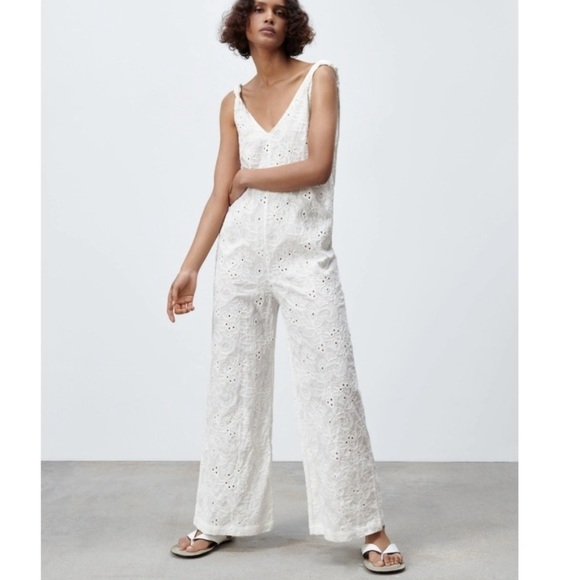 Zara | Pants & Jumpsuits | Zara White The Grace Embroidered Floral ...